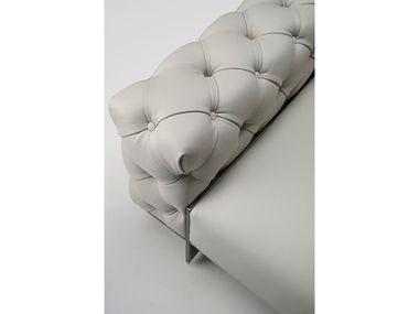 CHARACTER Sofa By Siwa Soft Style
