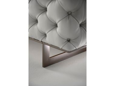 CHARACTER Sofa By Siwa Soft Style