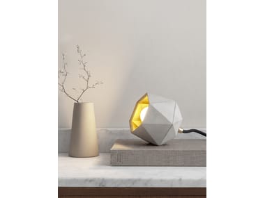 [T2] UP Table lamp By GANTlights