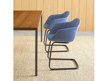 TAIA | Reception chair By INCLASS design Simon Pengelly
