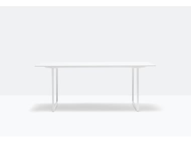 TOA TABLE OUTDOOR Table By Pedrali | design Robin Rizzini