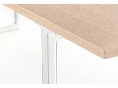 TOA TABLE CC Table rectangulaire en aluminium et bois By Pedrali ...