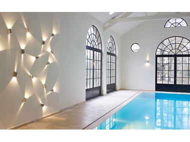 TOPIX wall light By Delta Light
