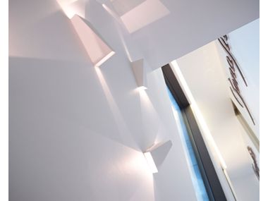 TOPIX wall light By Delta Light