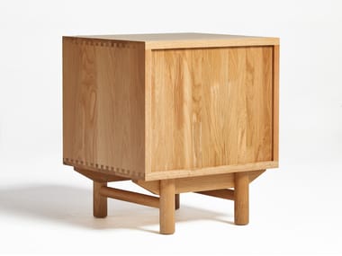 TORII | Bedside table By grado design