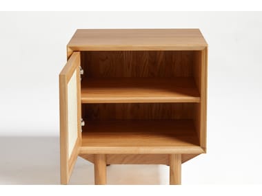 TORII | Bedside table By grado design