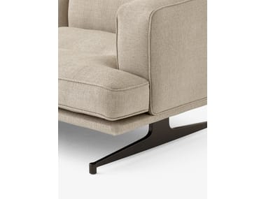 INLAND AV42 Sofa By &Tradition