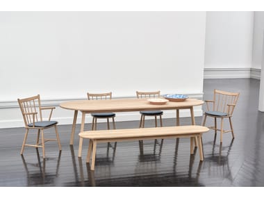 TRIANGLE LEG Oak bench By Hay | design Jones Neville