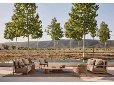 AMANU Sofa By TRIBÙ