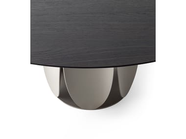 HAUTE COUTURE MDF dining table with metal base By Morica Design