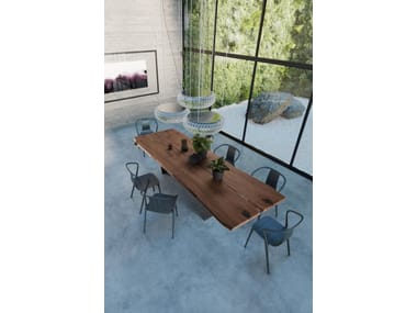 PLURIMA Table By Tabula