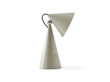POSE PORTABLE LED Cordless LED table lamp By Tom Dixon | design Tom ...