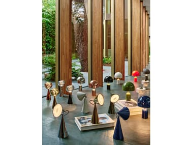 POSE PORTABLE LED Cordless LED table lamp By Tom Dixon | design Tom ...