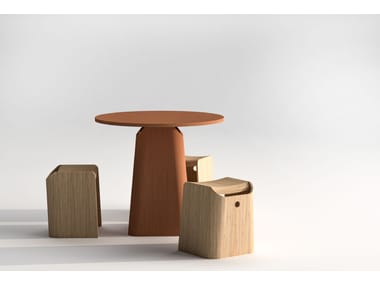 NOMADE Sgabello By True Design