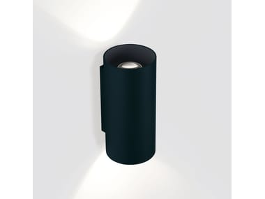ULTRA X | Outdoor wall Lamp By Delta Light