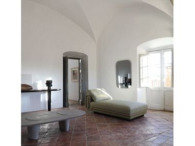 UNDERLINE Fabric day bed By Roche Bobois | design Raphaël Navot