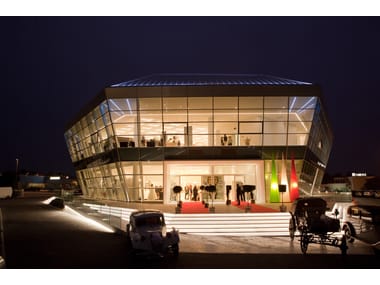 UNDERSCORE 18 RGB linear lighting profile By iGuzzini