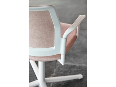 URBAN PLUS | Office chair By ACTIU design Javier Cuñado