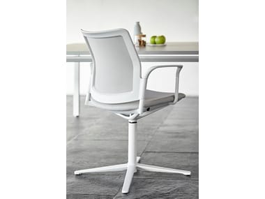 URBAN PLUS | Office chair By ACTIU design Javier Cuñado