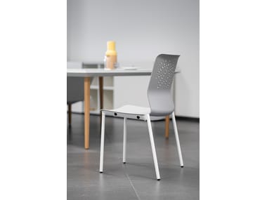 URBAN-BLOCK Stackable training chair By ACTIU | design Javier Cuñado