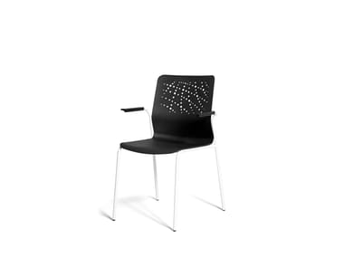 URBAN-BLOCK Stackable chair with armrests By ACTIU | design Javier Cuñado