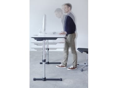 USM KITOS M | Height-adjustable office desk By USM