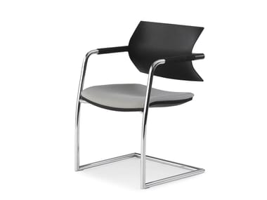 VANILLA HOSPITALITY | Chair with casters By FANTONI