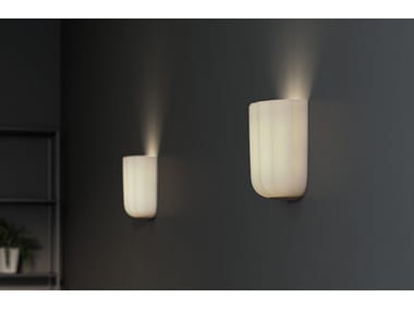 VEO wall lamp By Astro Lighting