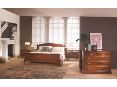 VILLA BORGHESE Cherry wood double bed By SELVA