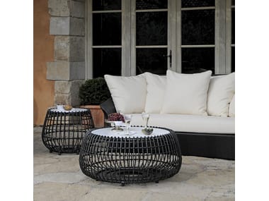 VINO | Coffee table By JANUS et Cie design Janice Feldman