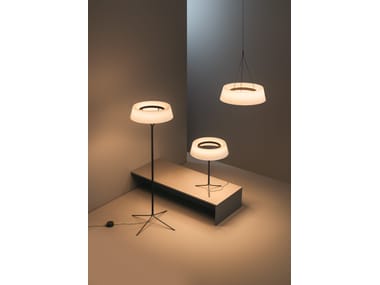 LILY Table lamp By Vibia