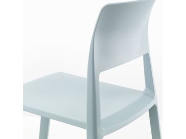 TIP TON RE Stackable open back recycled plastic chair By Vitra | design ...