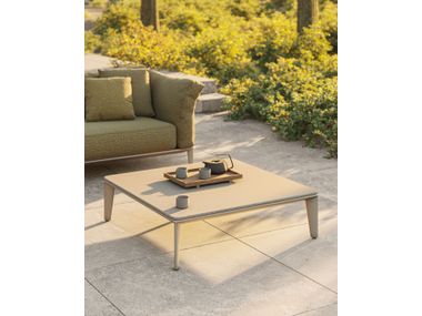 PASADENA Garden side table By Vondom