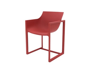 WALL STREET | Sled base chair By VONDOM design Eugeni Quitllet