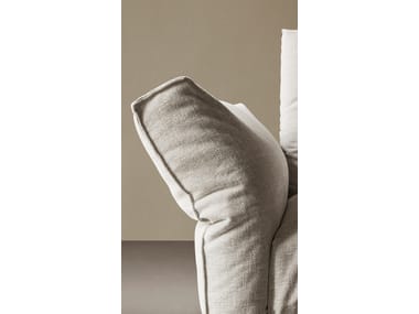 WING | Sectional sofa By Twils