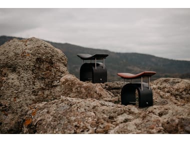 WING stool By Studio Laf.