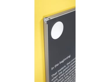 Wall-mounted display unit Wall-mounted one-sided aluminium display unit ...