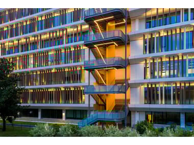 WOODN VERSATILIS JF35068 Composite wood solar shading By Woodn Greenwood