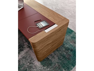X10 | Rectangular office desk By Quadrifoglio Group design Fiorenzo Dorigo