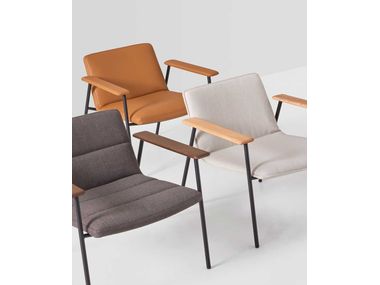 XAIL | Fabric easy chair By INCLASS