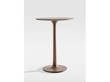 TURNTABLE HIGH Round wooden high table By ZEITRAUM | design Formstelle