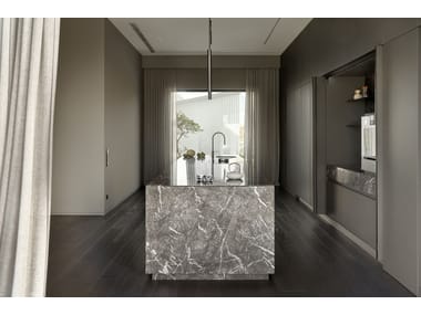 MONOLITH 3.0 Custom kitchen with island By Zajc