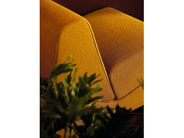 GALEOTTA Poltrona By Zanotta | design De Pas, D'Urbino, Lomazzi