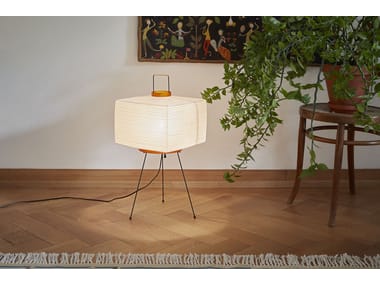 AKARI LIGHT SCULPTURES Japanese paper table lamp By Vitra | design ...