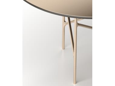 ALEXANDER Round table By Casamania & Horm | design Marco Piva