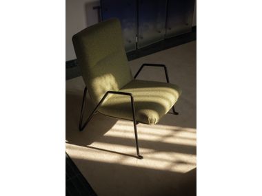 SOLICE Armchair By arflex