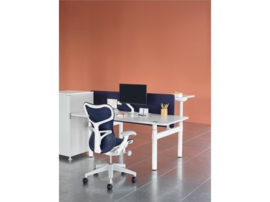 ATLAS OFFICE LANDSCAPE Height-adjustable office desk By Herman Miller ...