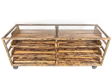 Display Cabinets with casters | Archiproducts