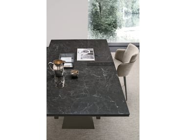 BALTIK | Mesa extensible Mesa extensible rectangular de cerámica By Sedit