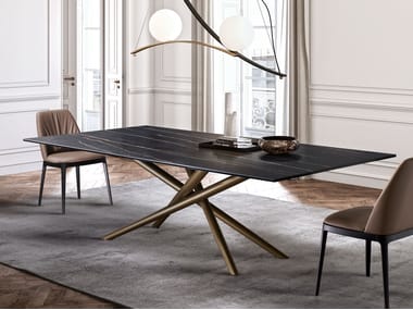 BALY | Marble table By EFORMA